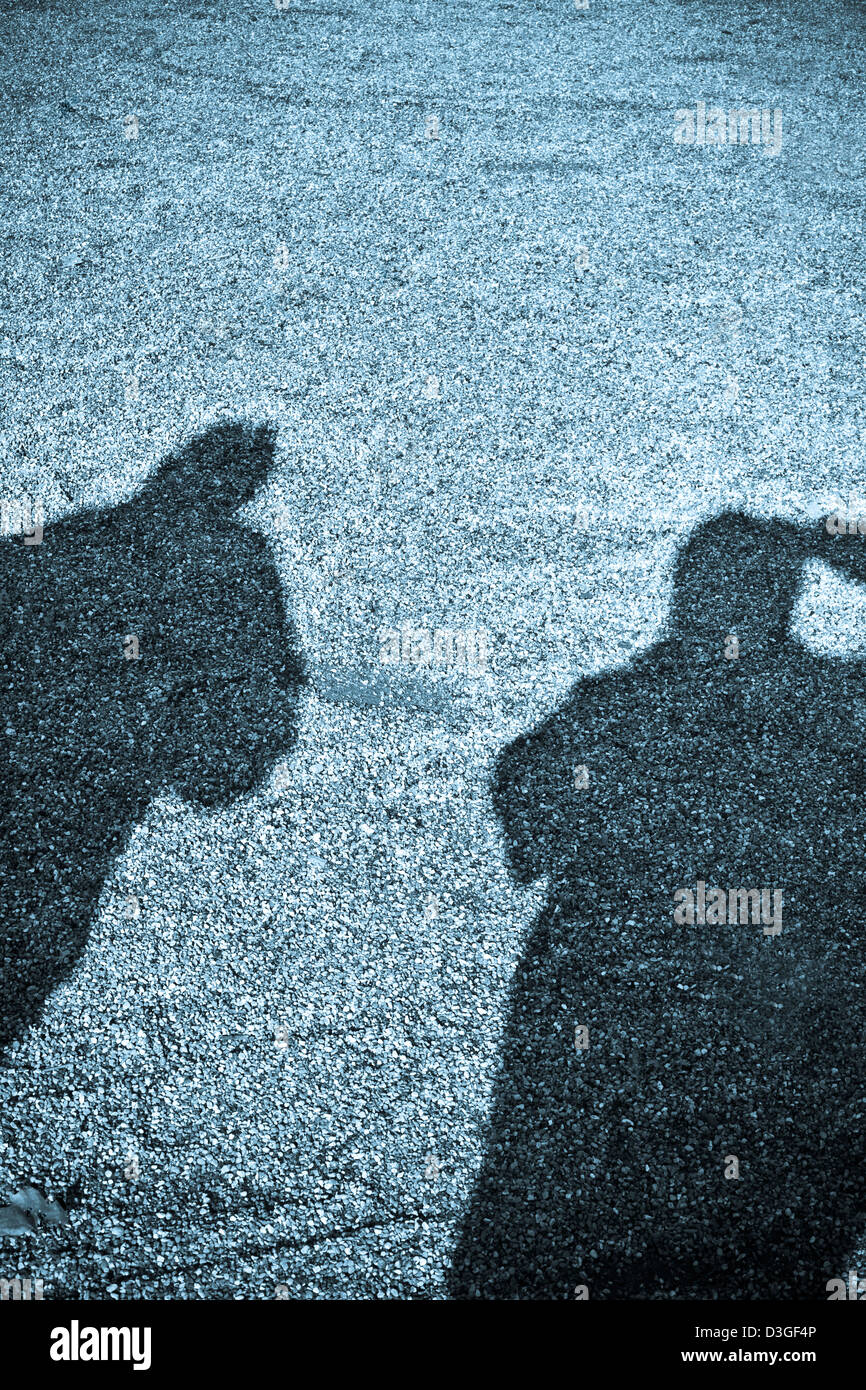 Due persone ombre immagini e fotografie stock ad alta risoluzione - Alamy