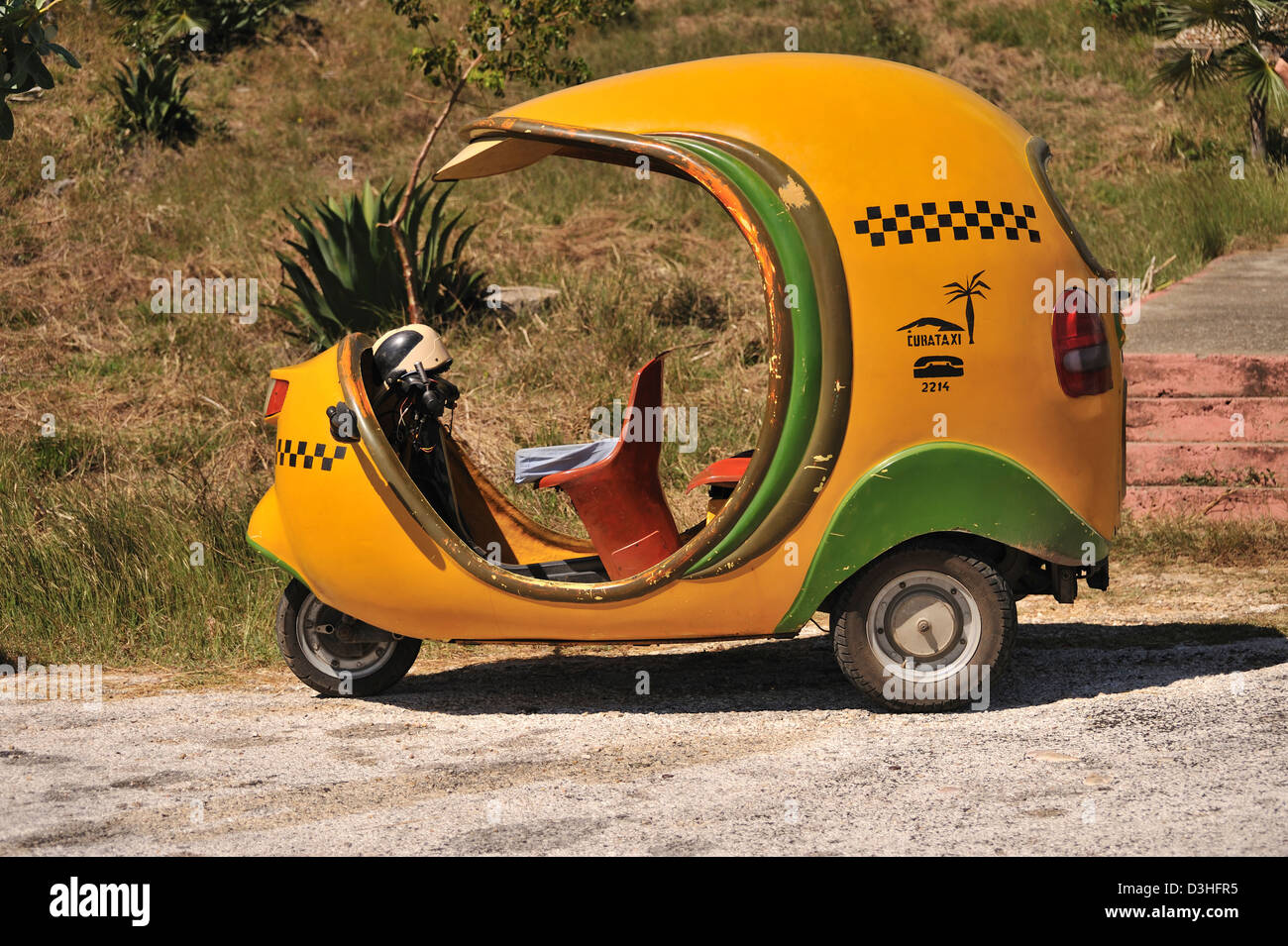 Taxi coco turistico immagini e fotografie stock ad alta risoluzione - Alamy
