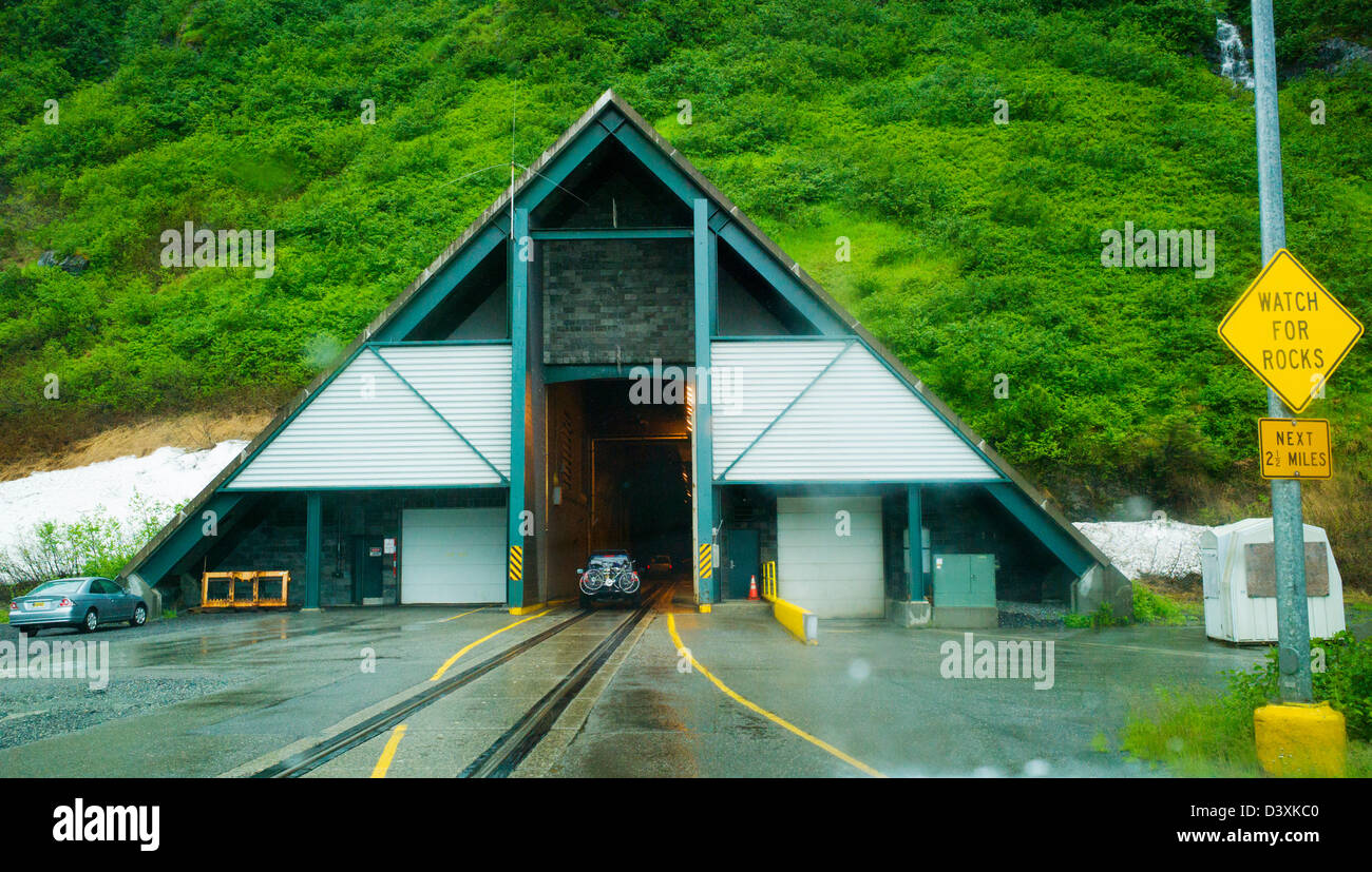 Anton anderson memorial tunnel immagini e fotografie stock ad alta ...
