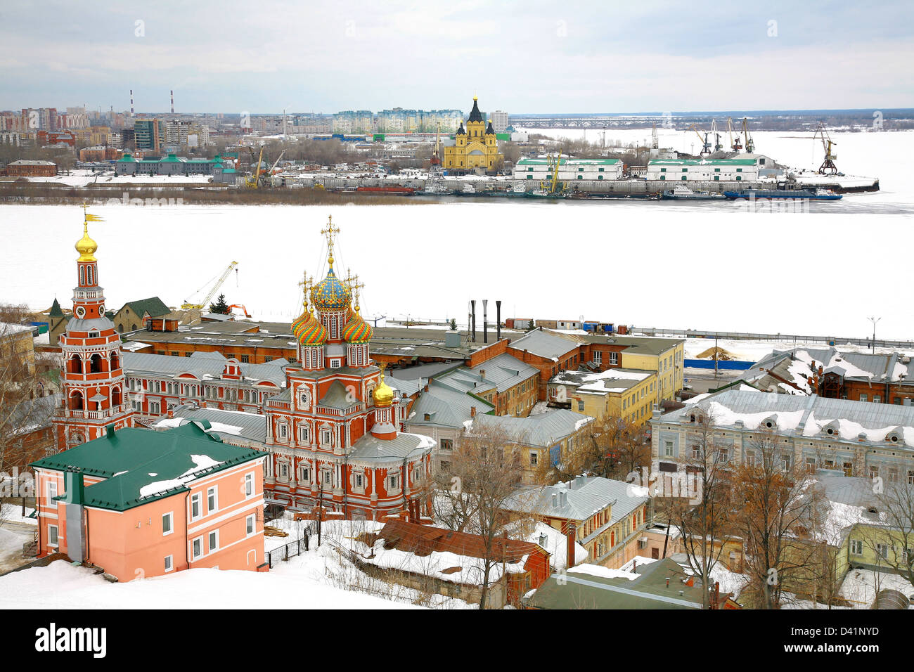 Marzo snow view Nizhny Novgorod Russia Foto stock - Alamy