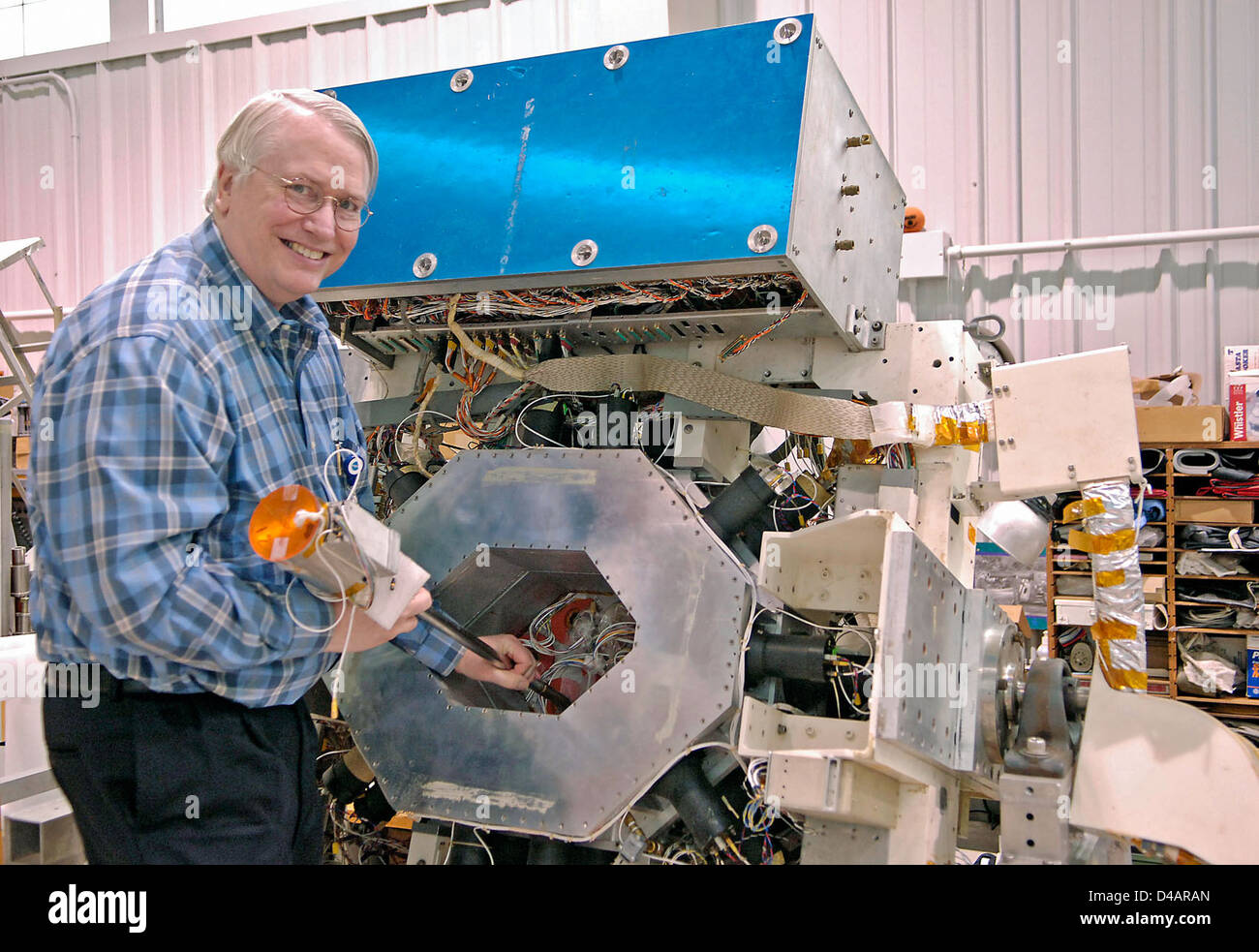 Spettrometro gamma immagini e fotografie stock ad alta risoluzione - Alamy