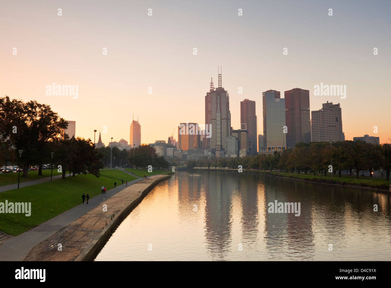 Lungo il fiume yarra immagini e fotografie stock ad alta risoluzione ...
