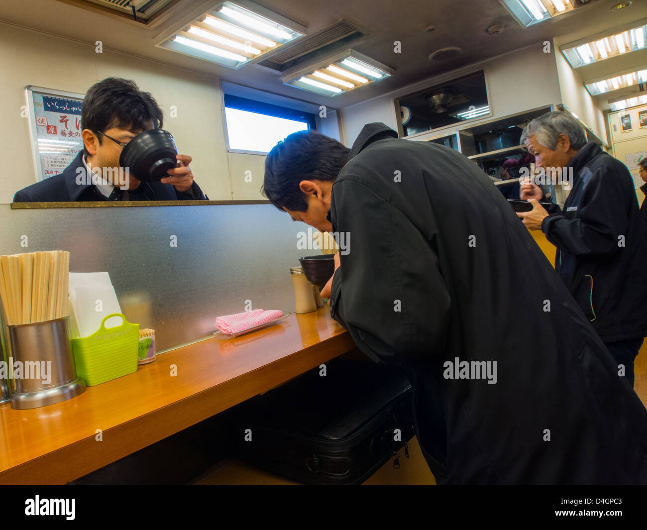Tachigui soba immagini e fotografie stock ad alta risoluzione - Alamy