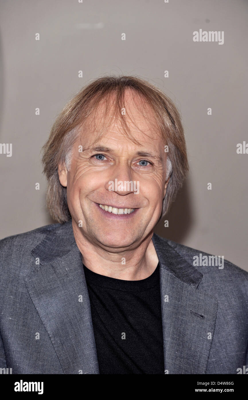 Pianista francese Richard Clayderman in posa per una foto durante la ...