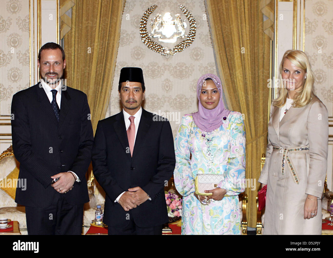 Il re agong raja permaisuri immagini e fotografie stock ad alta ...