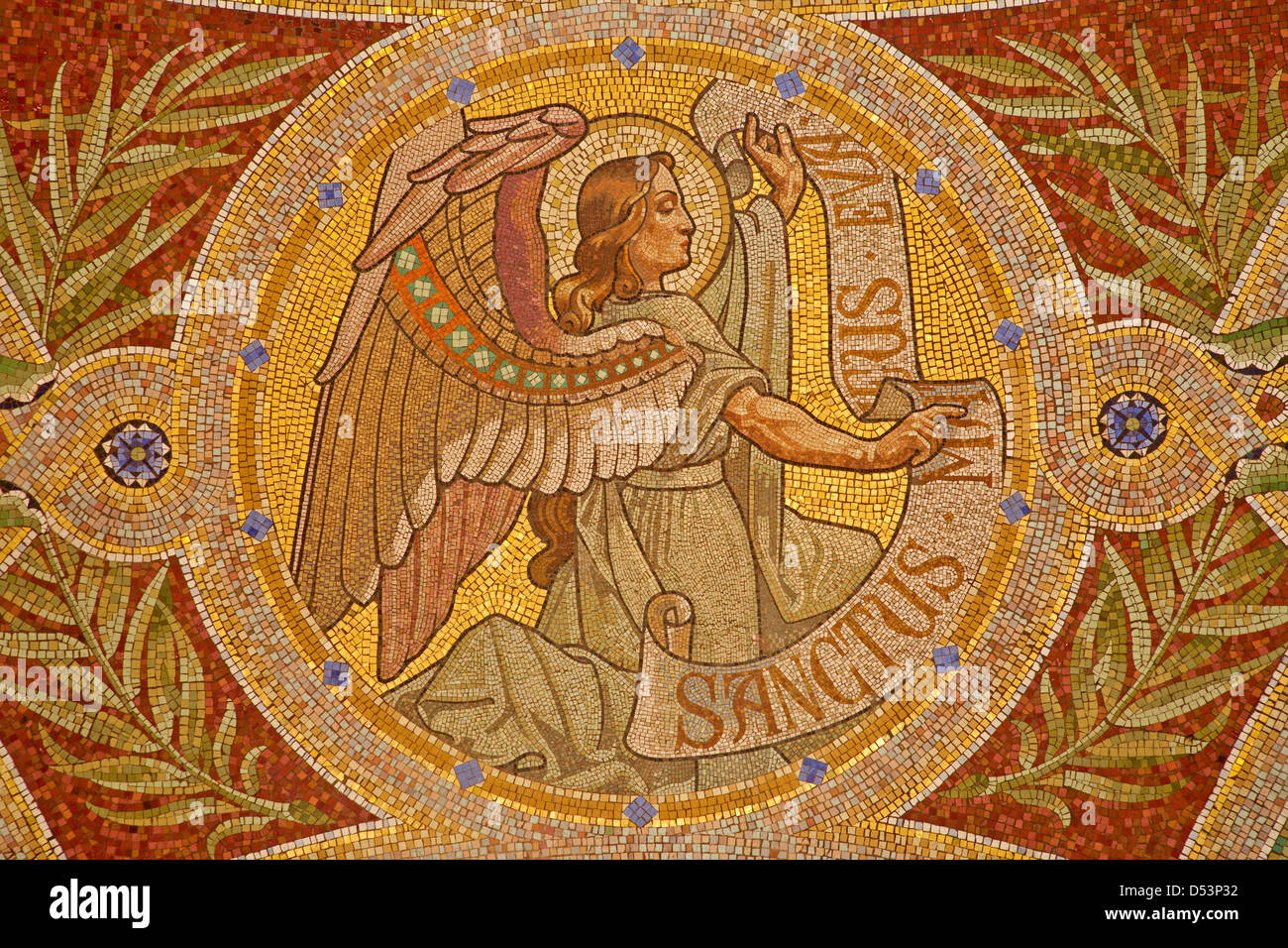 Angelo di san matthew immagini e fotografie stock ad alta risoluzione ...