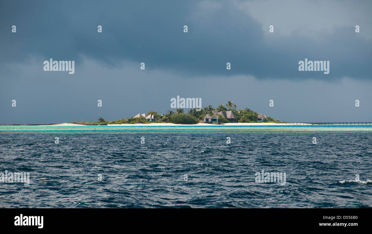 Atollo delle maldive immagini e fotografie stock ad alta risoluzione ...