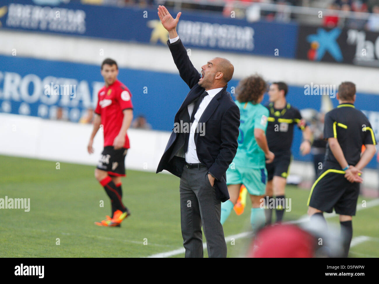 Pep Guardiola, Barcellona allenatore di calcio, gesti durante una ...