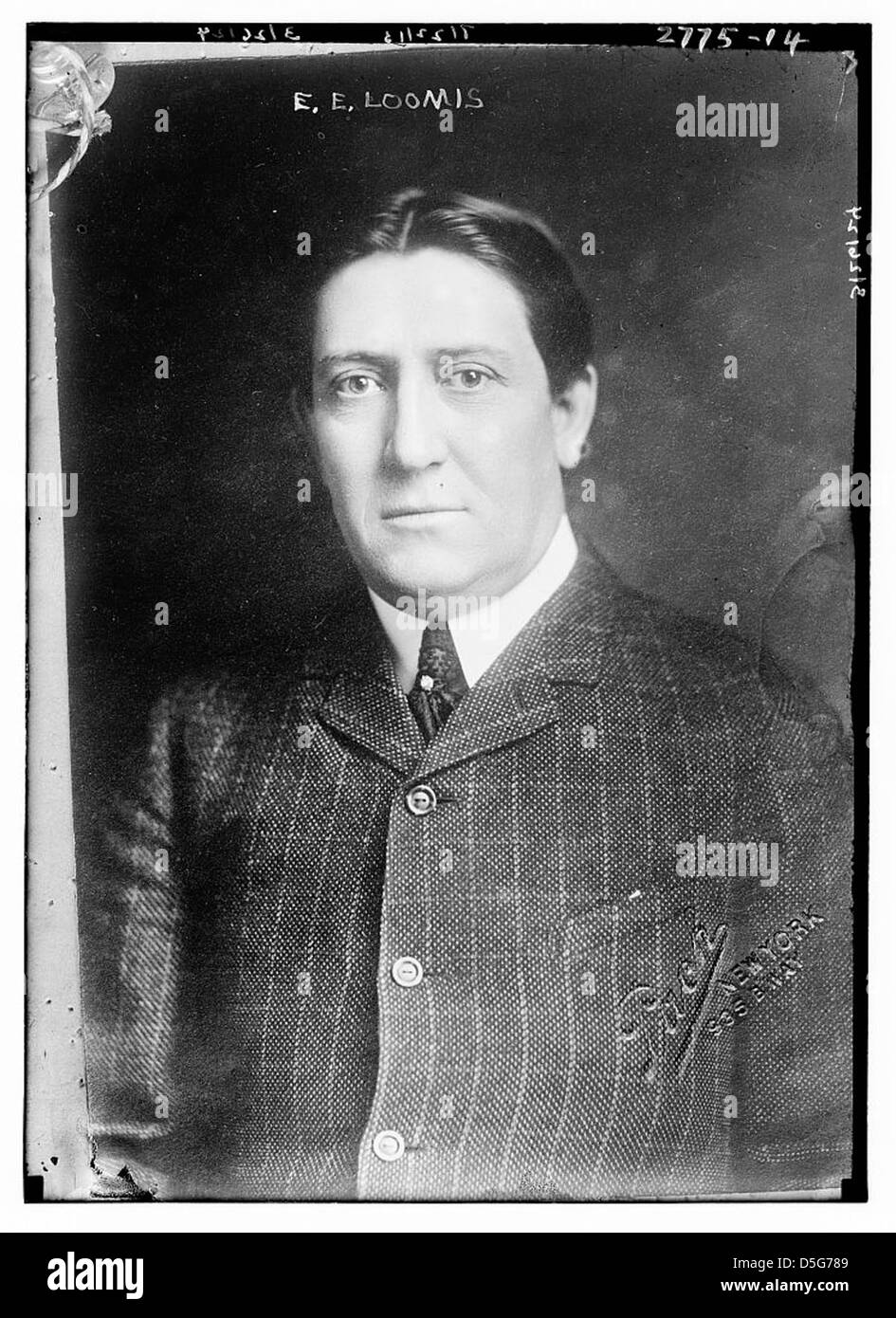 Edward eugene loomis uomo pach brothers studio check dc immagini e ...