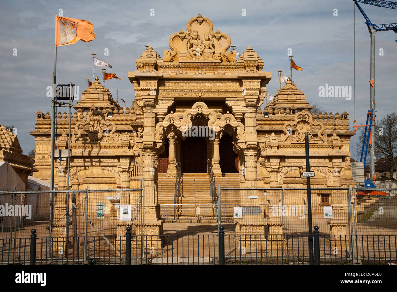 Wembley hindu temple immagini e fotografie stock ad alta risoluzione ...