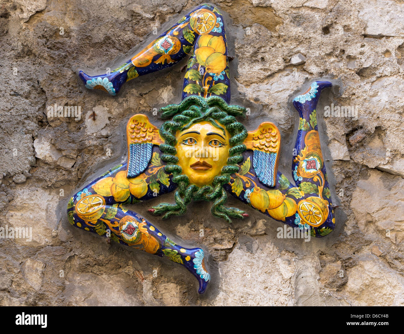 Tre gorgoni immagini e fotografie stock ad alta risoluzione - Alamy