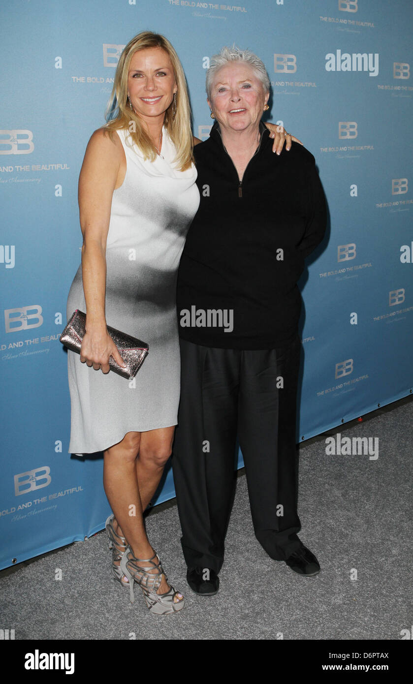 Katherine Kelly Lang, Susan Flannery venticinquesimo anniversario ...