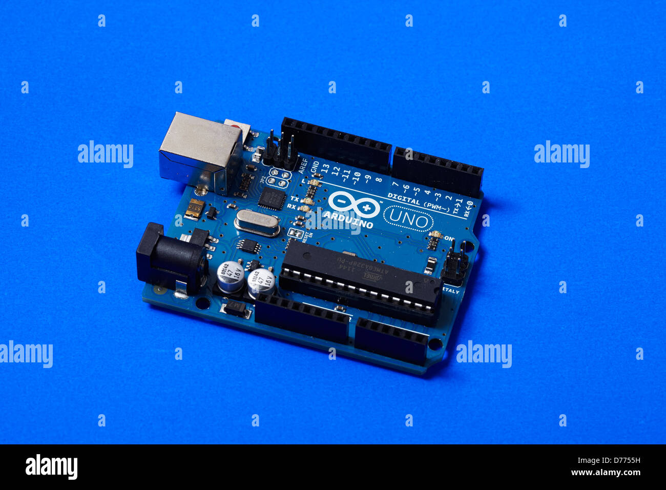 Scheda arduino immagini e fotografie stock ad alta risoluzione - Alamy