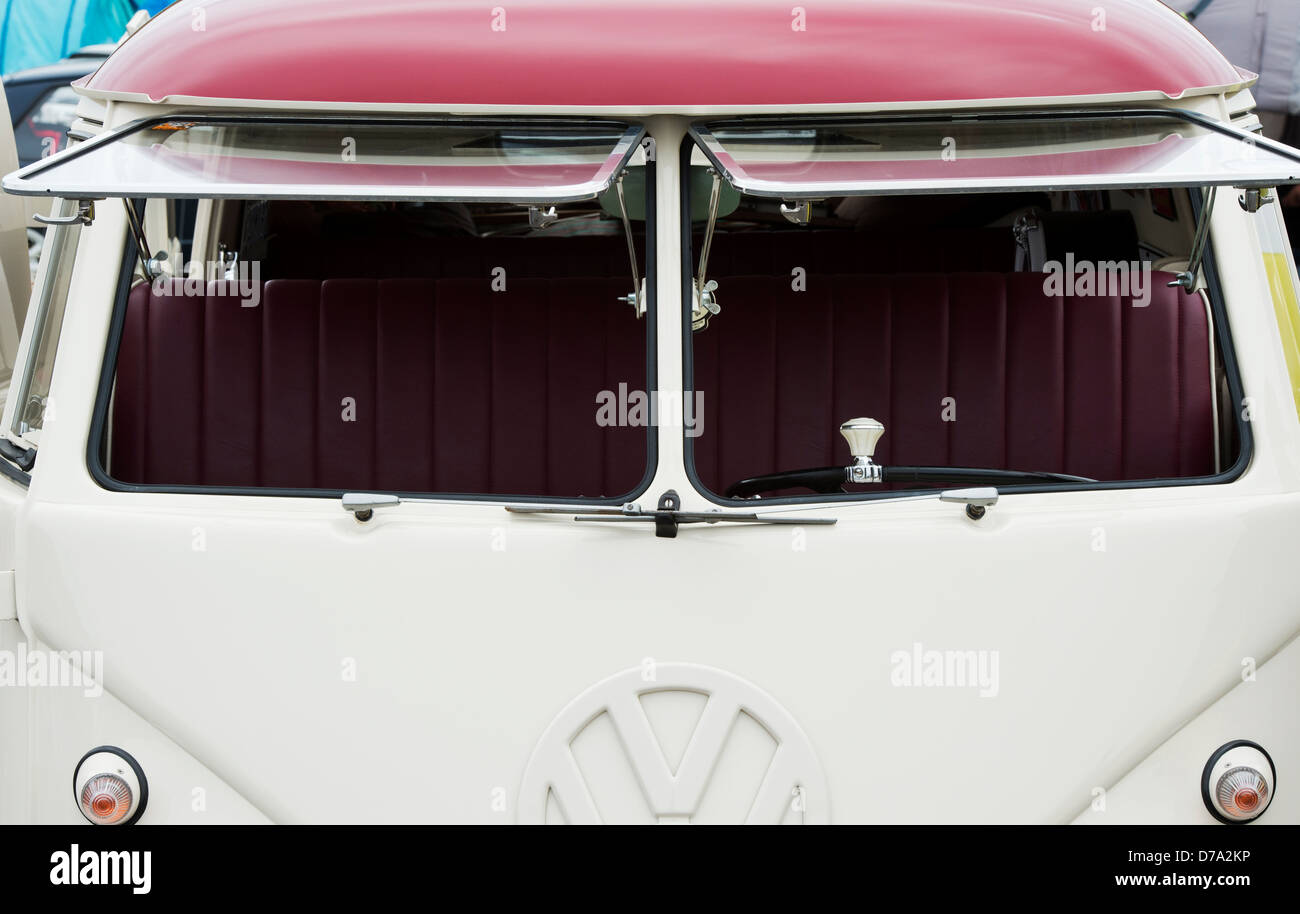Split screen vw van immagini e fotografie stock ad alta risoluzione - Alamy