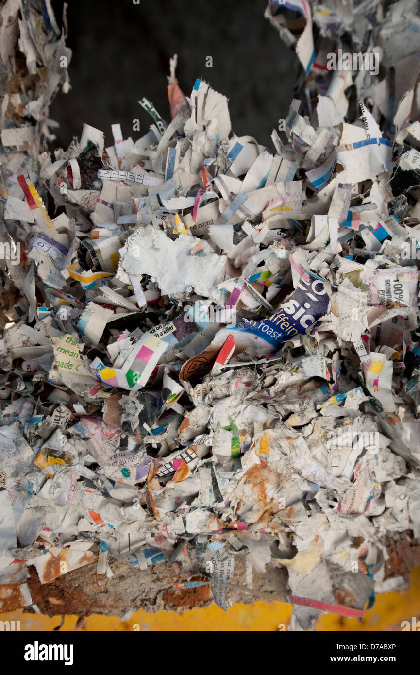 Carta riciclata immagini e fotografie stock ad alta risoluzione - Alamy
