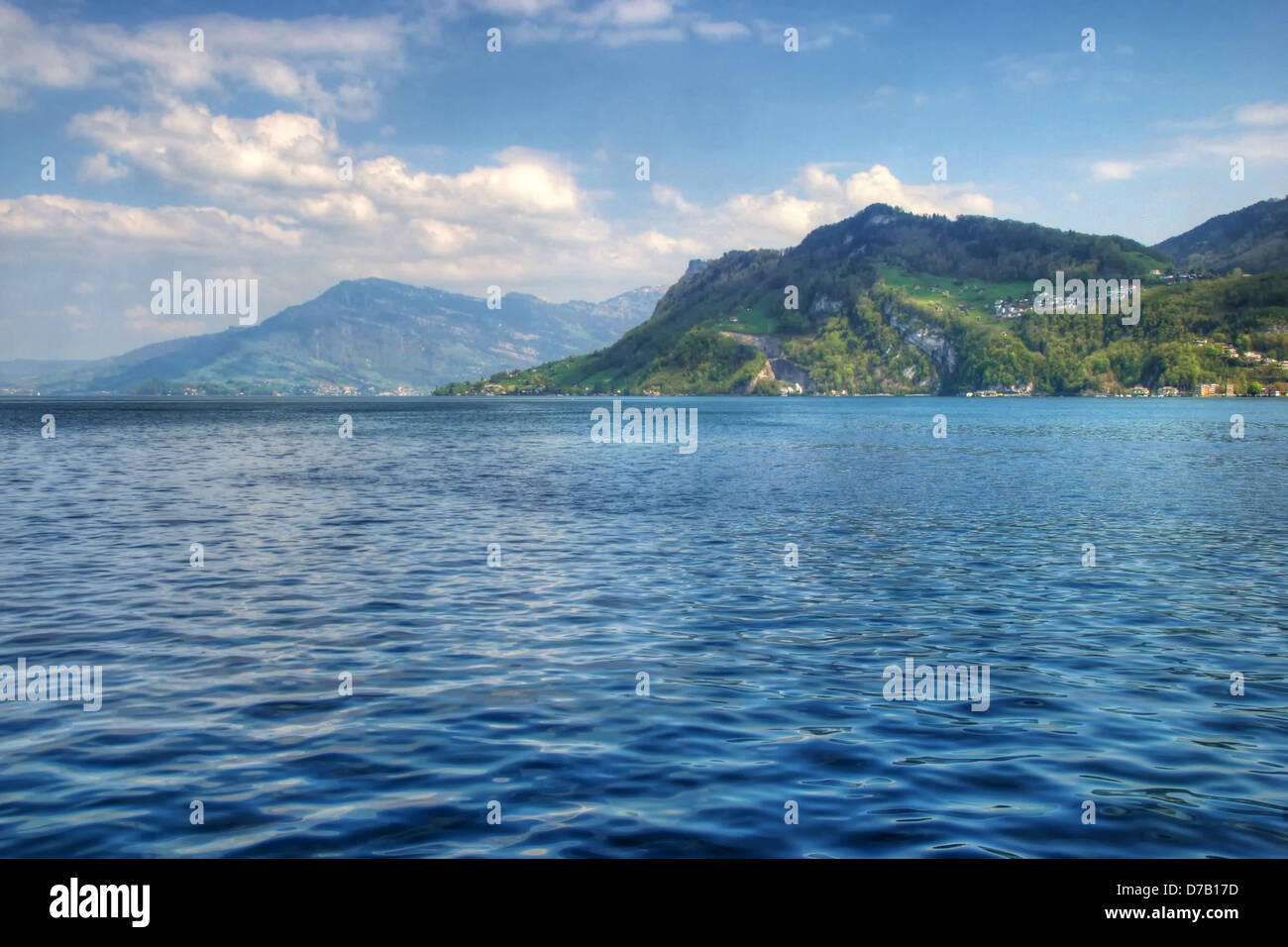 Lago di lucerna immagini e fotografie stock ad alta risoluzione - Alamy