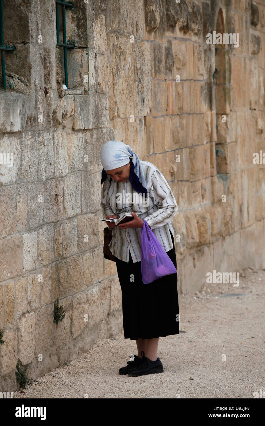 Villaggio di nabi samwil immagini e fotografie stock ad alta ...