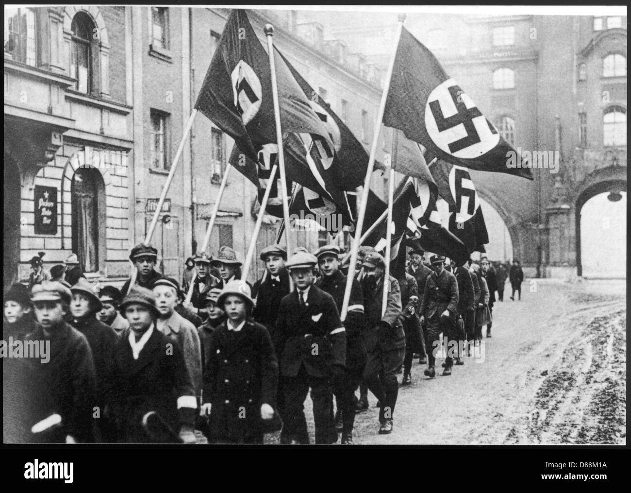 Gioventù nazista immagini e fotografie stock ad alta risoluzione - Alamy