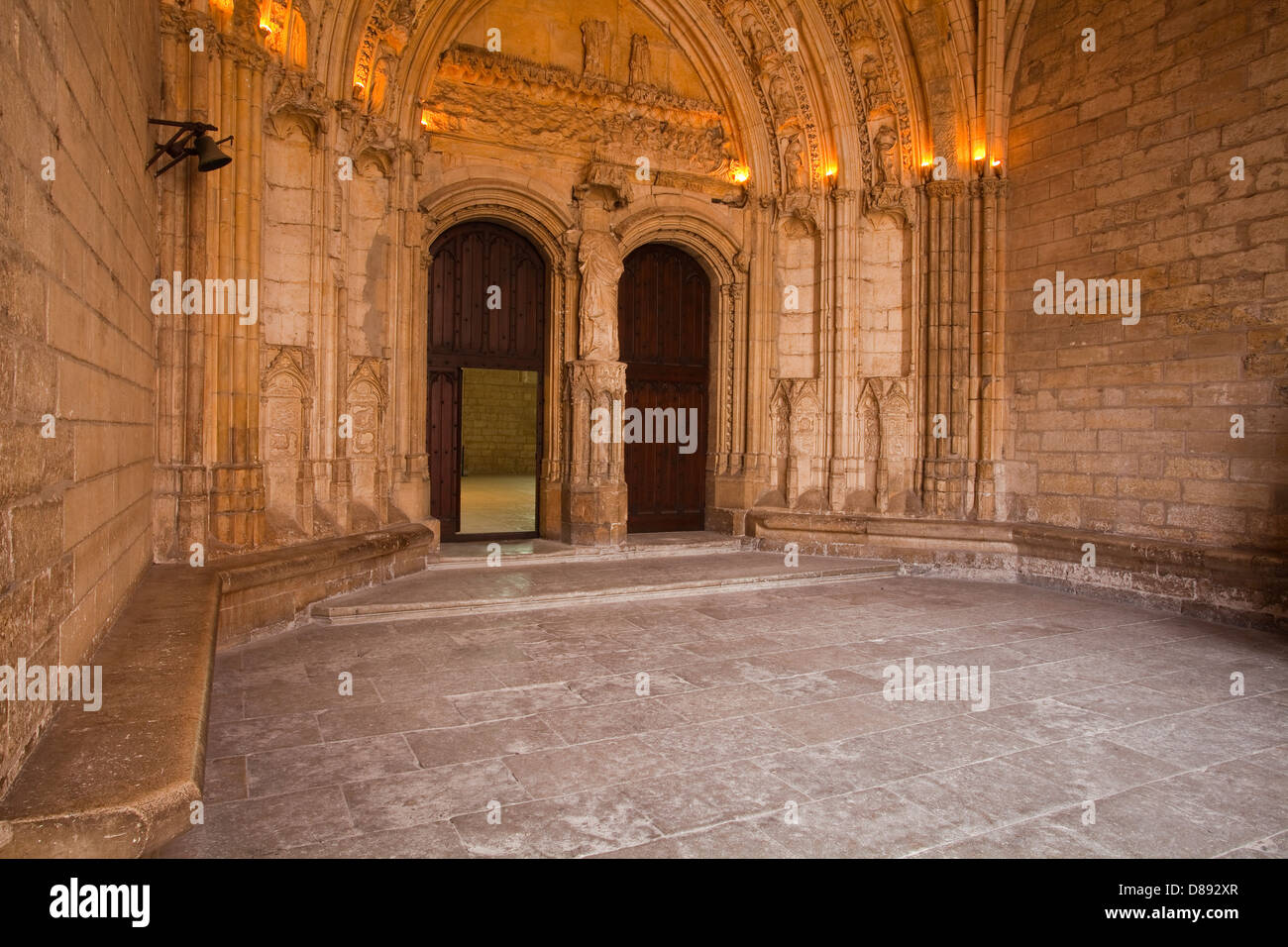 Palazzo dei papi avignone interior immagini e fotografie stock ad alta ...