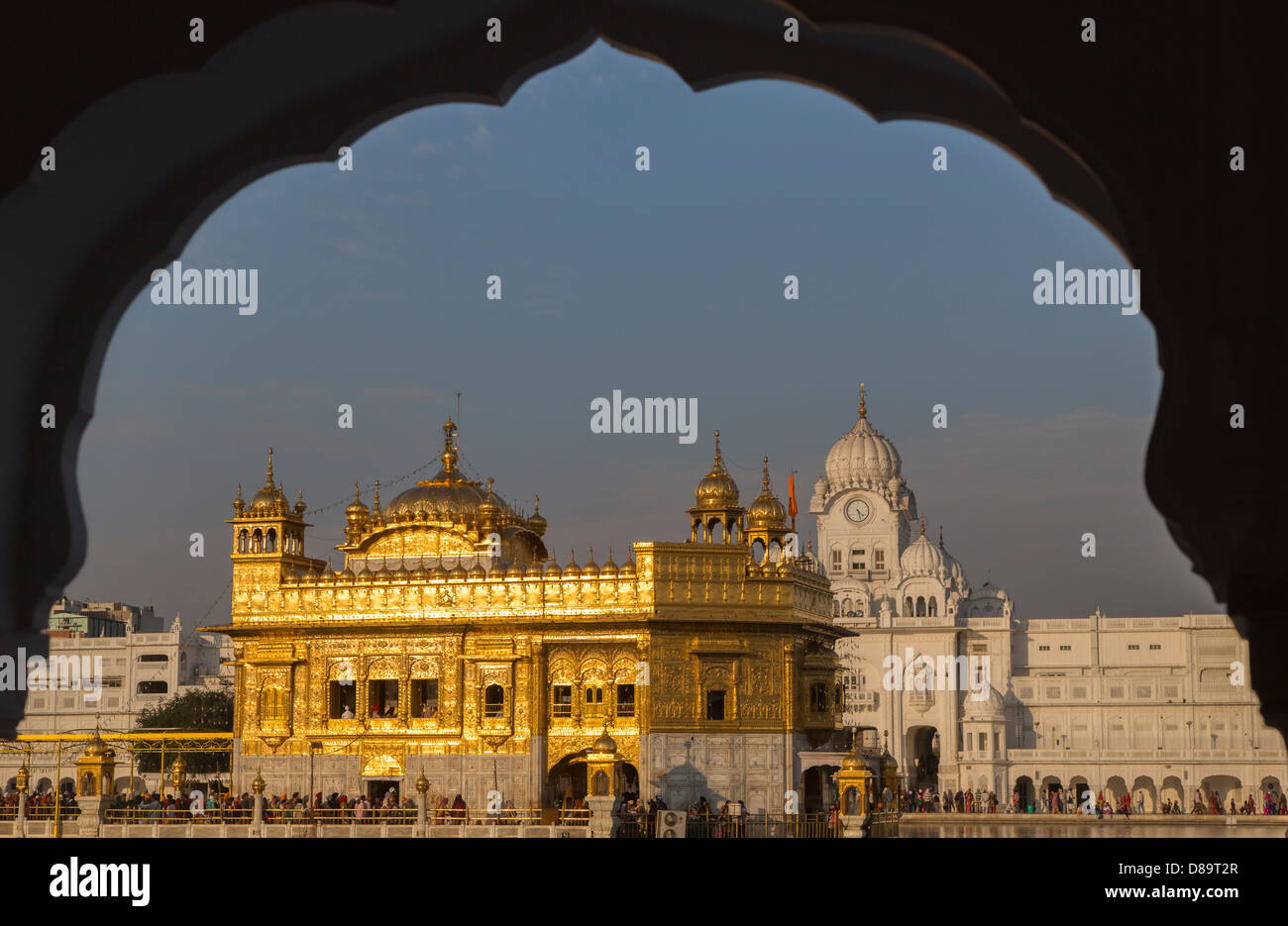 Amritsar golden temple immagini e fotografie stock ad alta risoluzione ...
