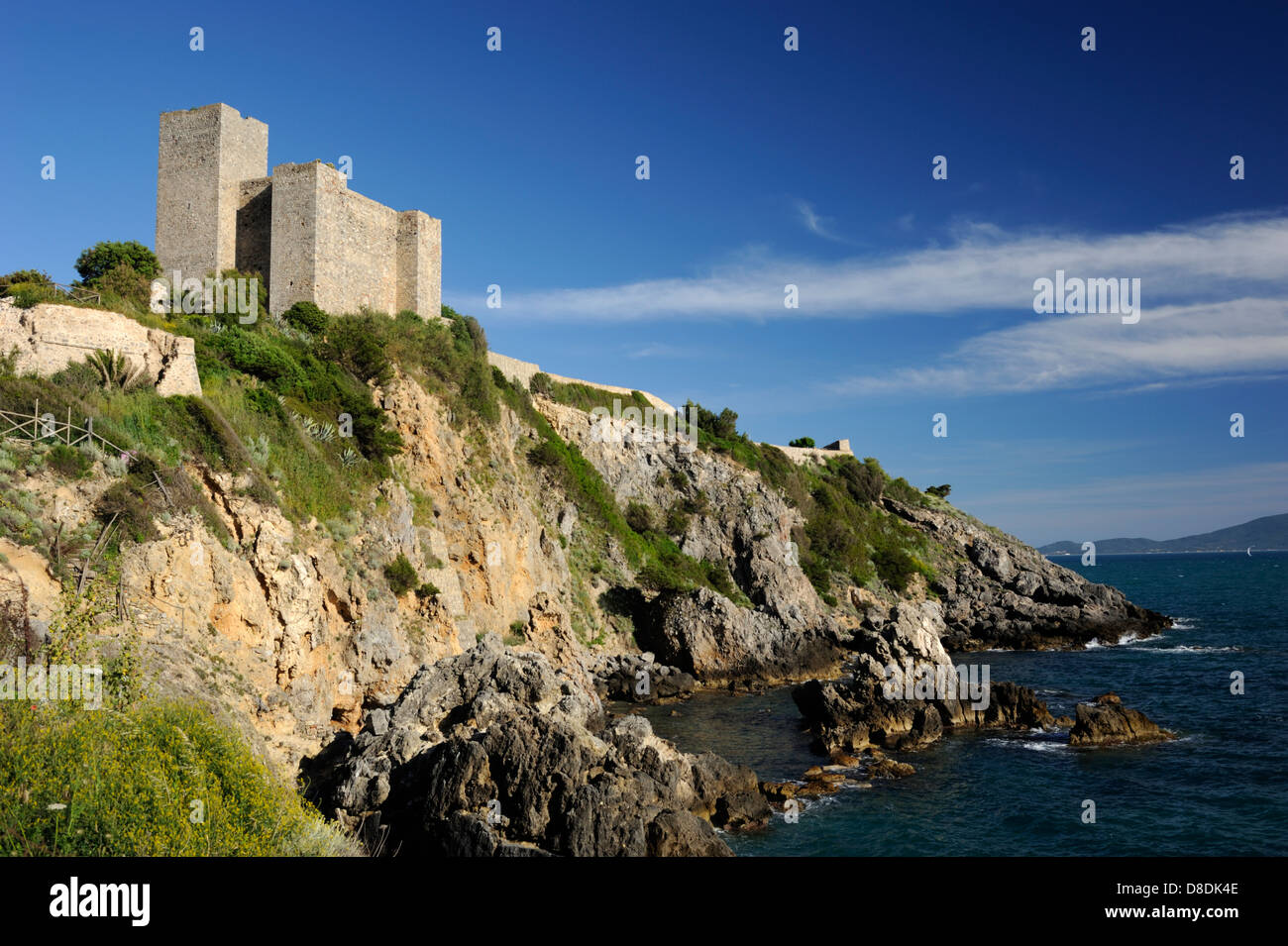 Castelli toscana immagini e fotografie stock ad alta risoluzione - Alamy