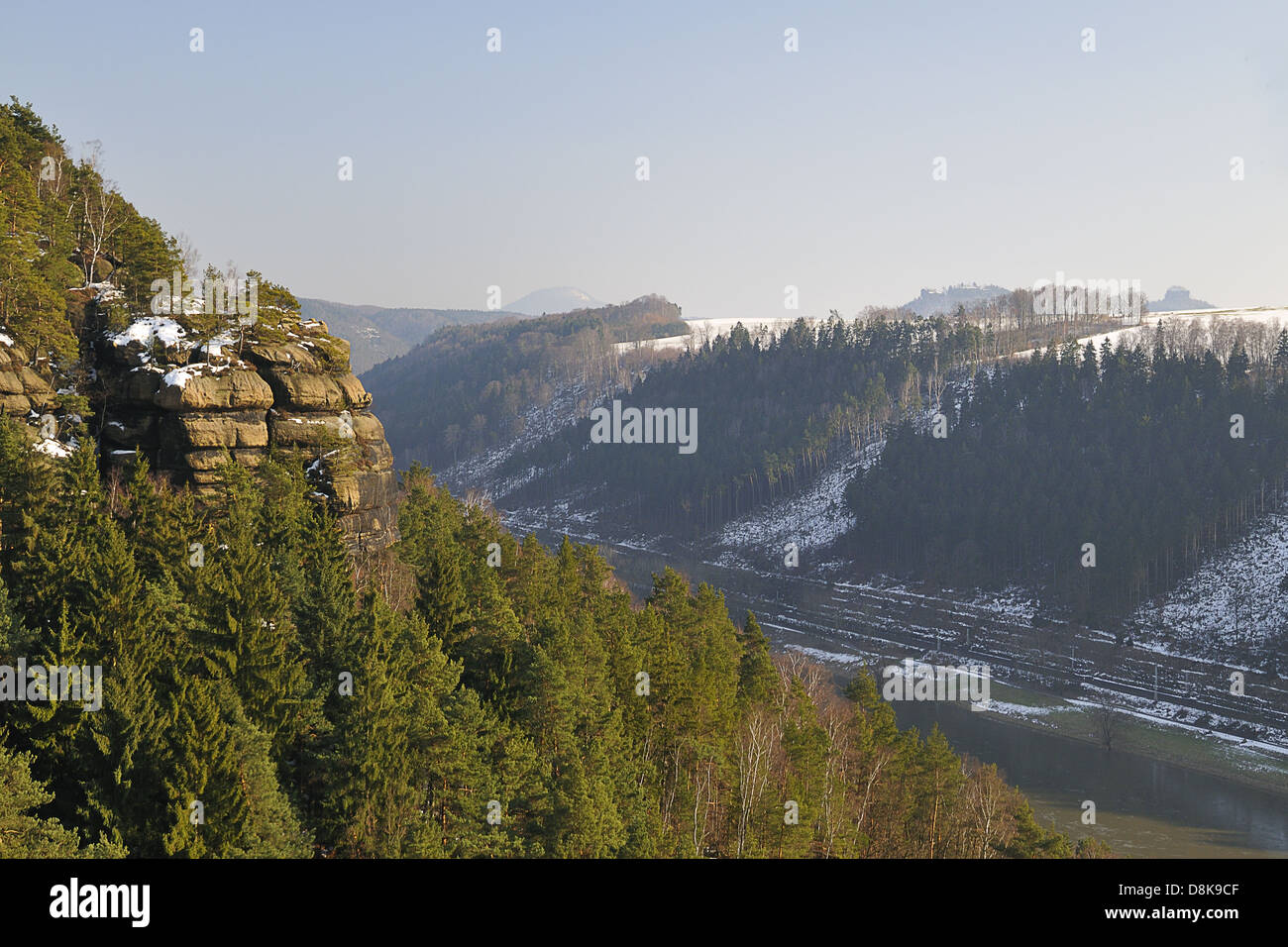 Mittelgebirge sandstein gebirge elbe montagne di arenaria montuose ...