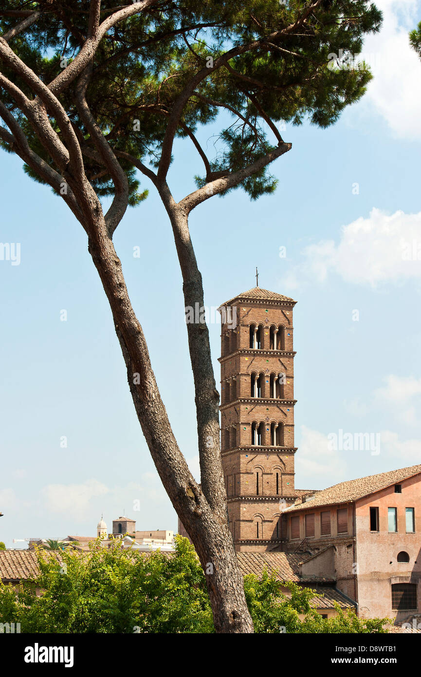 Chiesa di santa francesca romana immagini e fotografie stock ad alta ...