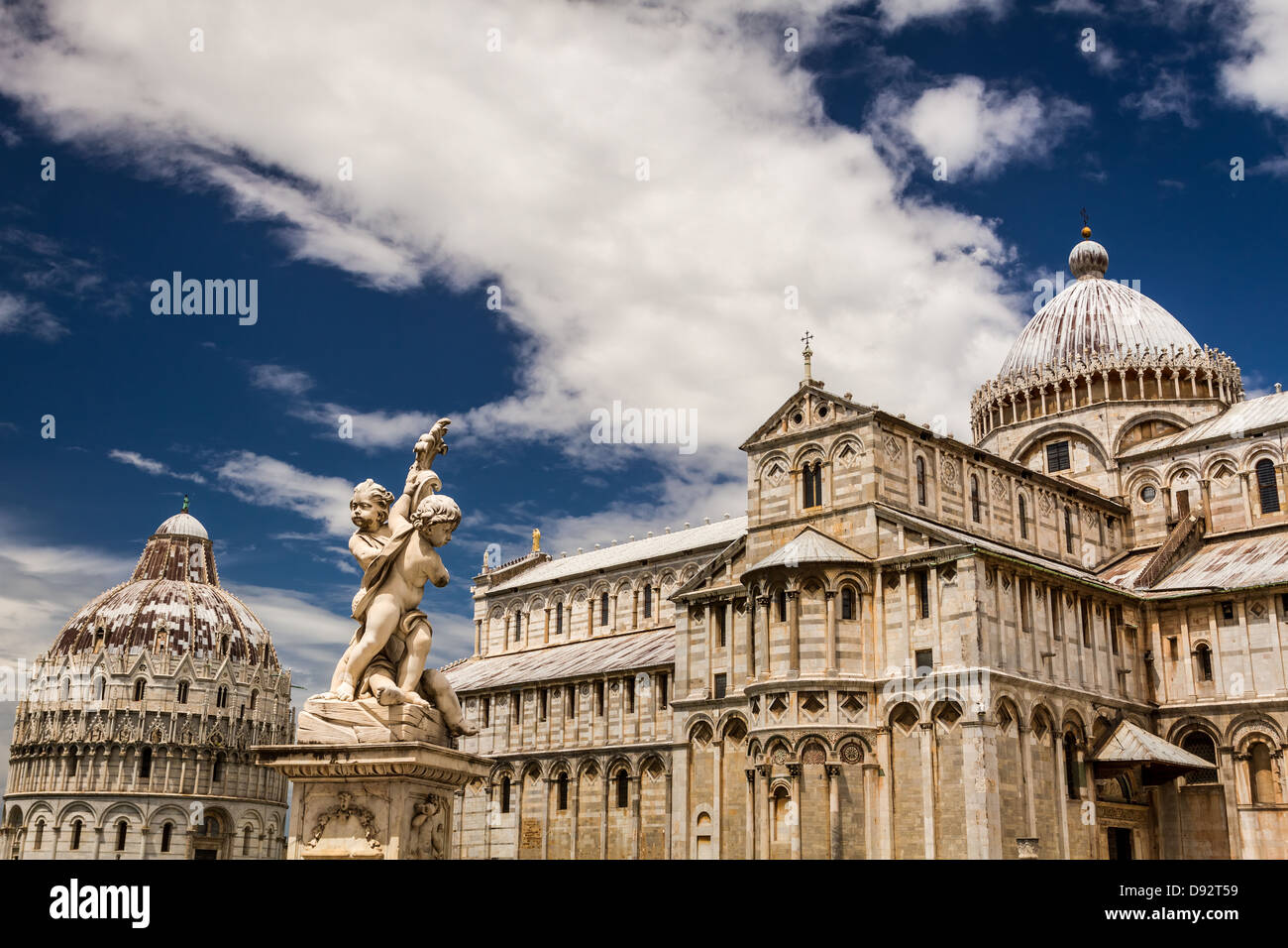 Monumenti di pisa immagini e fotografie stock ad alta risoluzione - Alamy
