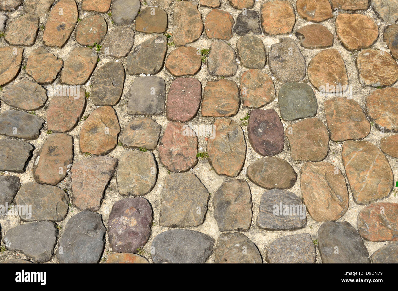 Round cobbles immagini e fotografie stock ad alta risoluzione - Alamy