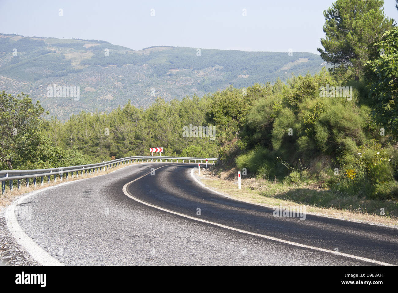 A curve pericolose immagini e fotografie stock ad alta risoluzione - Alamy