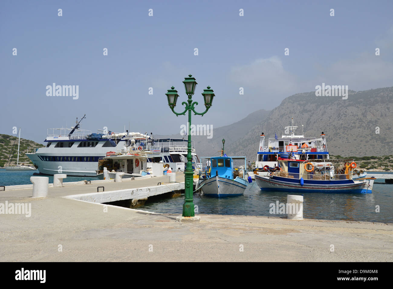 Symi panormitis monastery immagini e fotografie stock ad alta ...