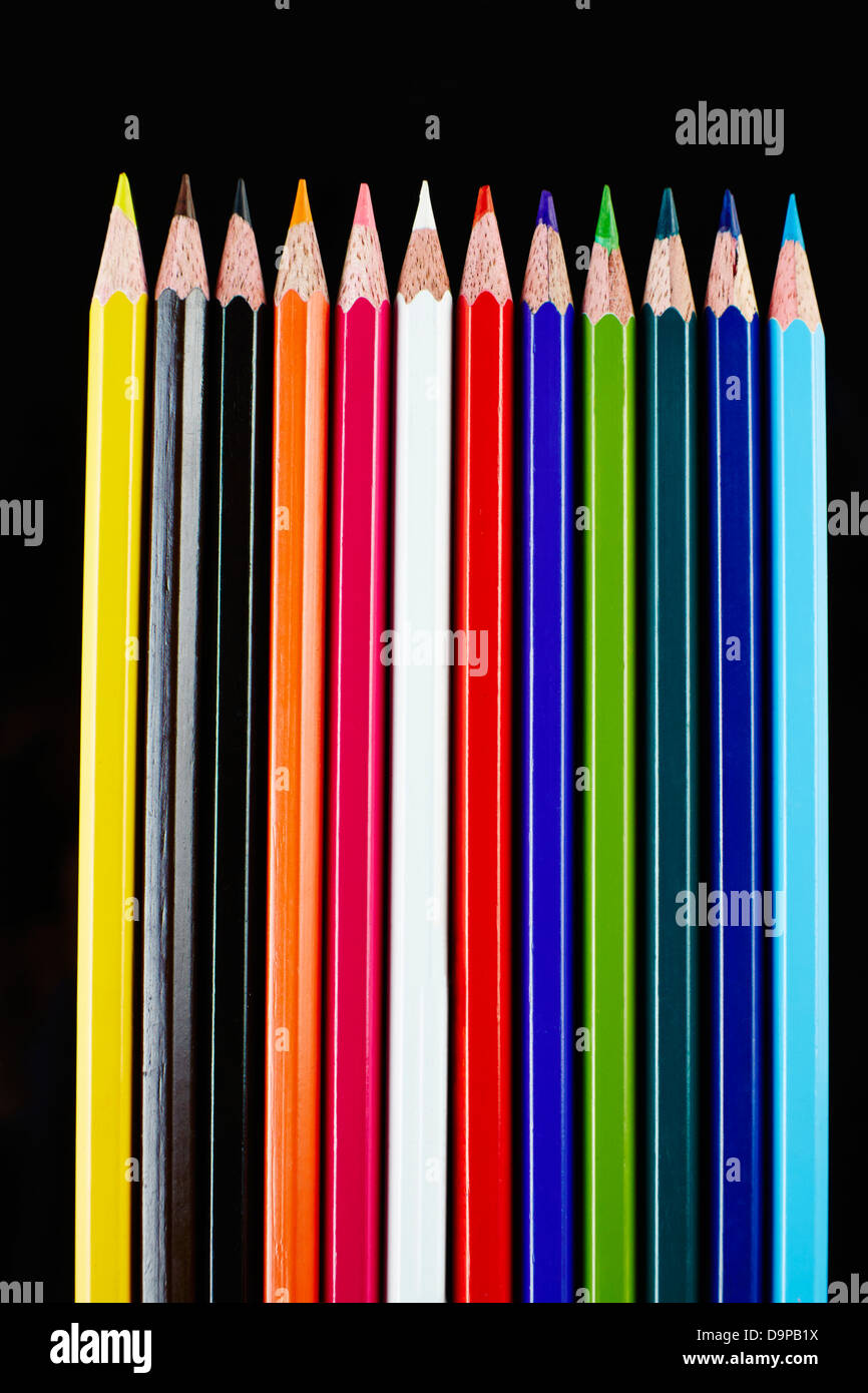 Una matite colorate immagini e fotografie stock ad alta risoluzione - Alamy