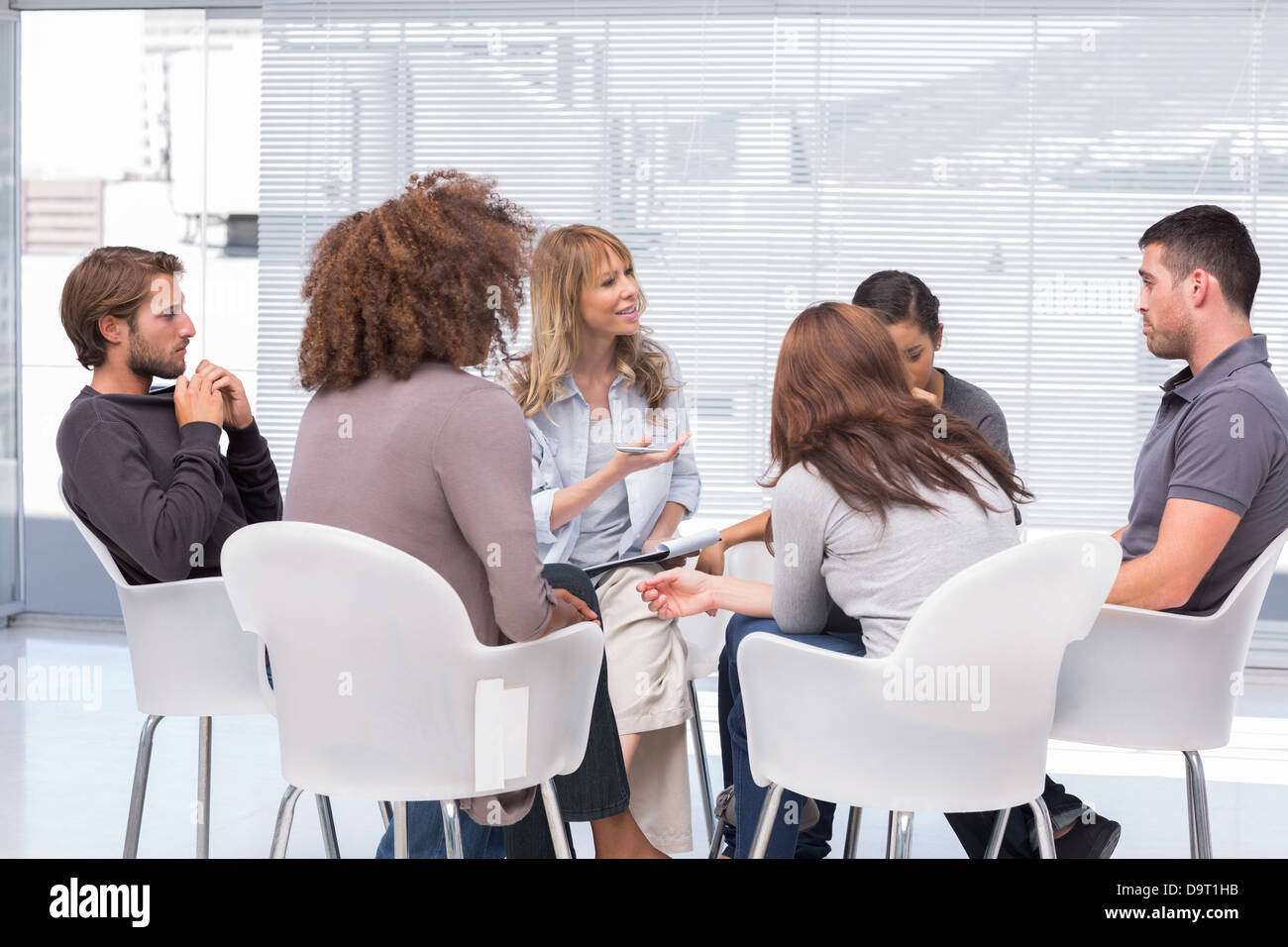 Group therapy immagini e fotografie stock ad alta risoluzione - Alamy