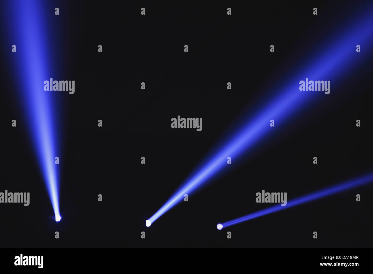 Raggio laser immagini e fotografie stock ad alta risoluzione - Alamy