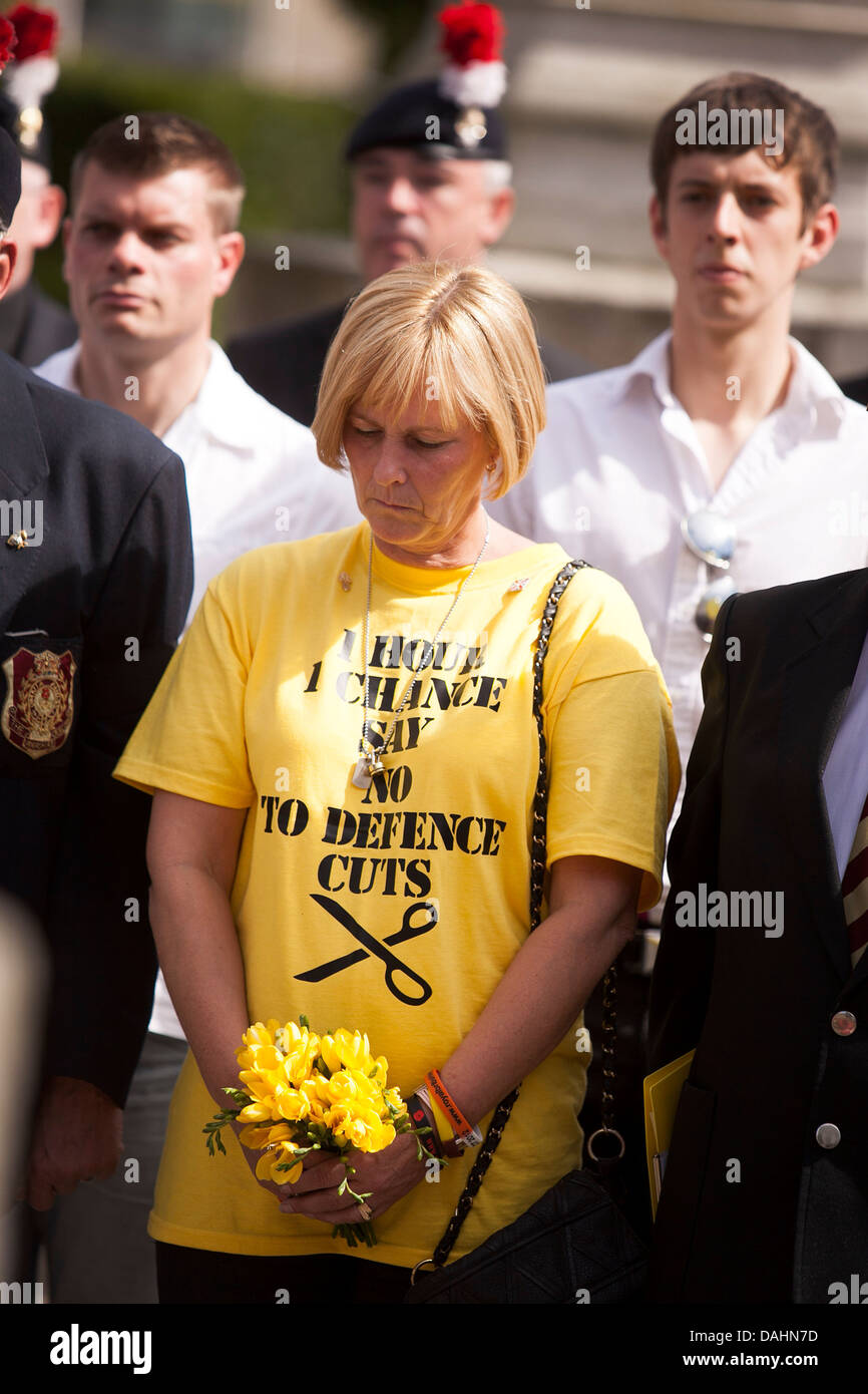 Ann Annis , madre di Fusilier Simon Annis da Cadishead , morto 22 anni ...