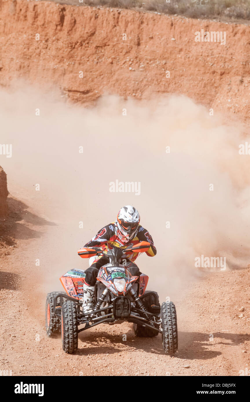 Camion quad immagini e fotografie stock ad alta risoluzione - Alamy