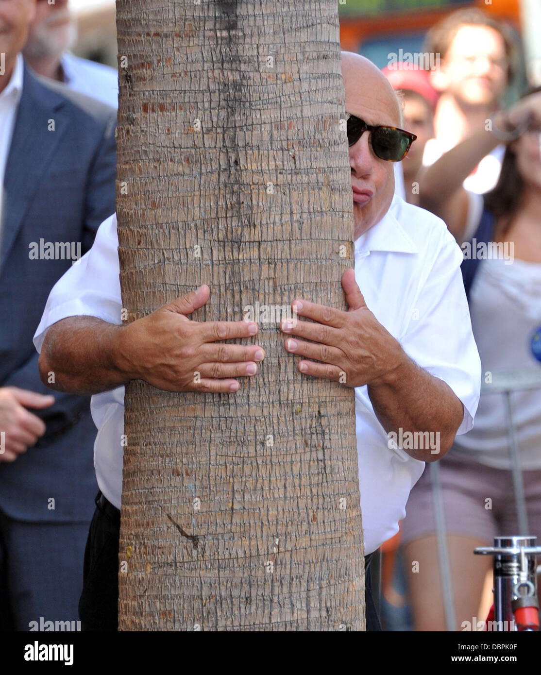 Danny DeVito Danny DeVito è onorato con una stella sulla Hollywood Walk ...