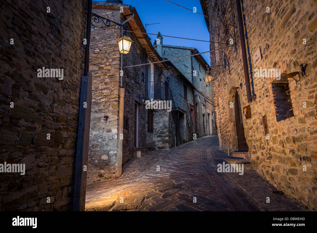 Stradine strette immagini e fotografie stock ad alta risoluzione - Alamy
