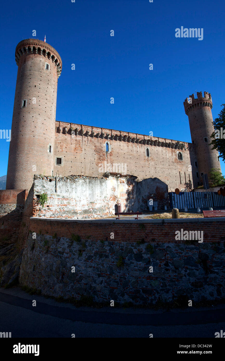 Castello di ivrea immagini e fotografie stock ad alta risoluzione - Alamy