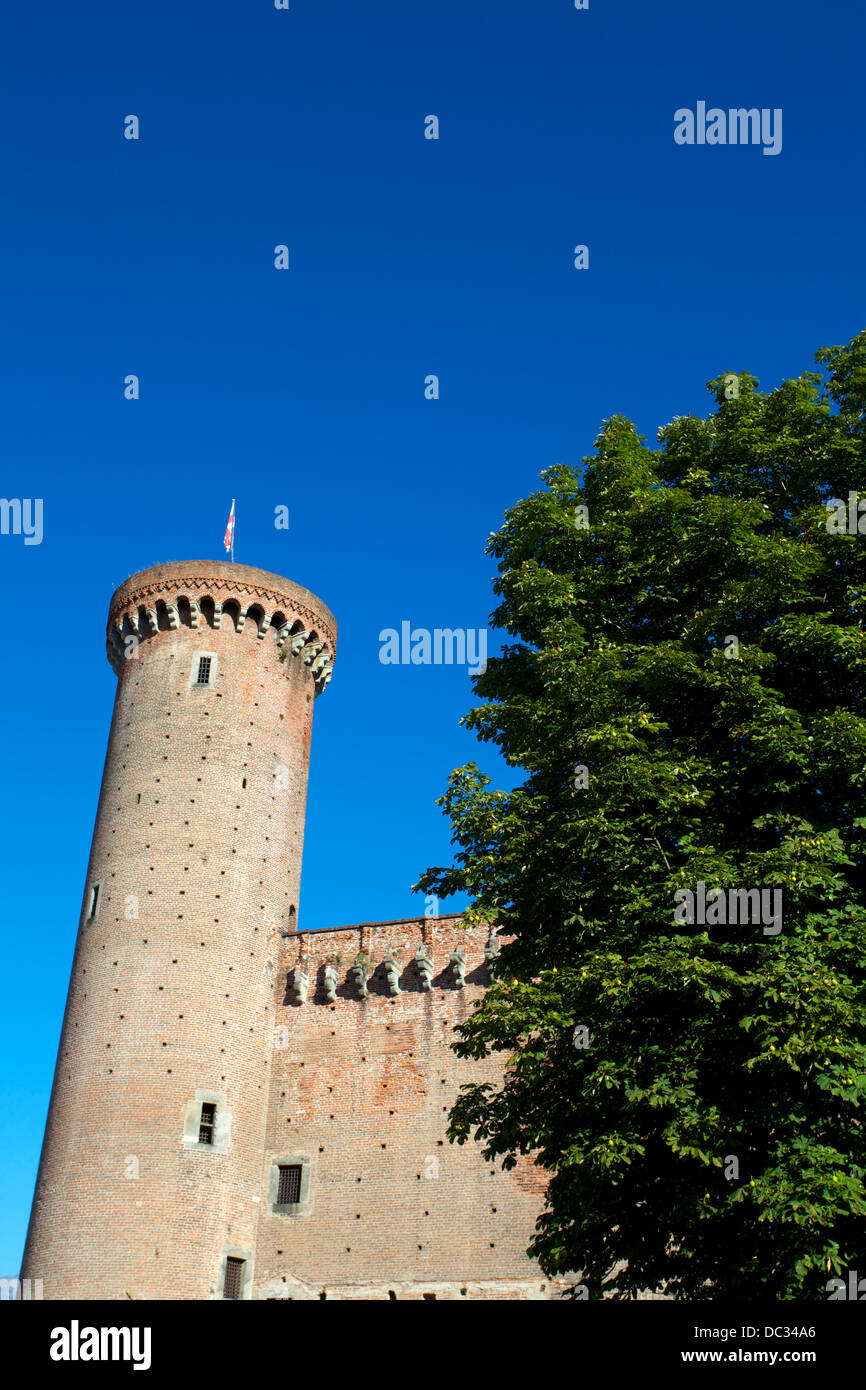 Castello di ivrea immagini e fotografie stock ad alta risoluzione - Alamy