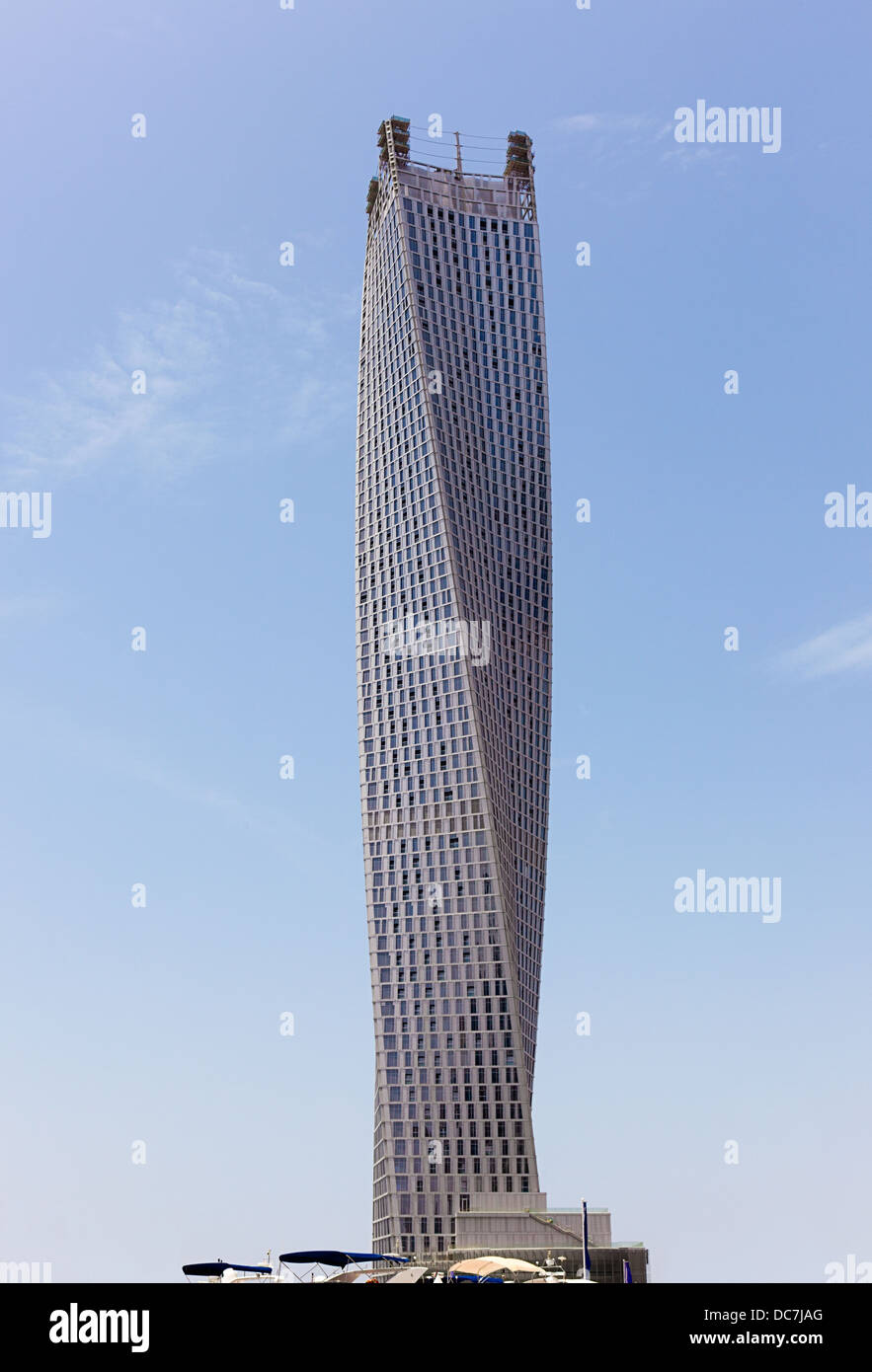 Twisted architecture immagini e fotografie stock ad alta risoluzione ...