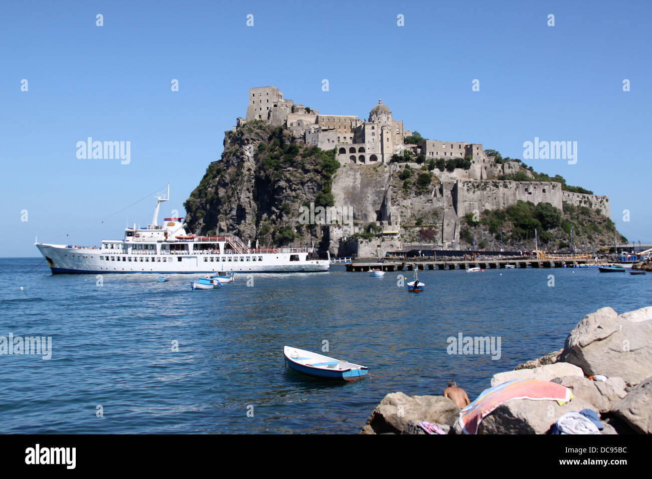 Isola ischia immagini e fotografie stock ad alta risoluzione - Alamy