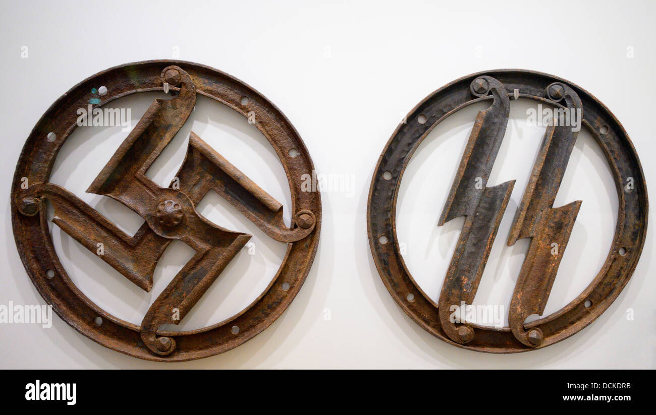 Simbolo della svastica nazista nsdap immagini e fotografie stock ad ...