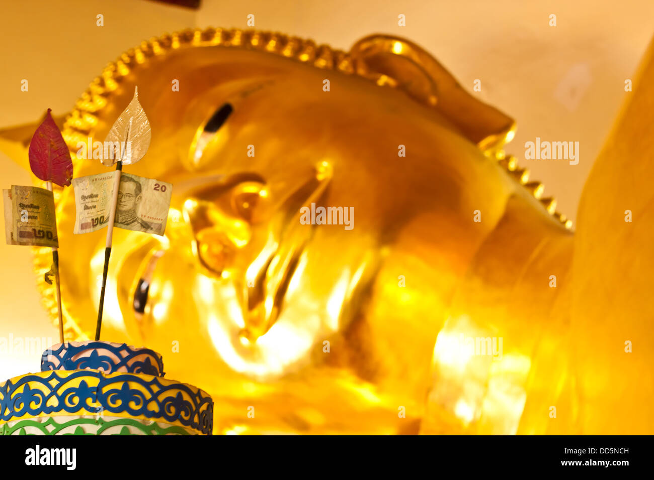 Bella faccia della statua immagini e fotografie stock ad alta ...