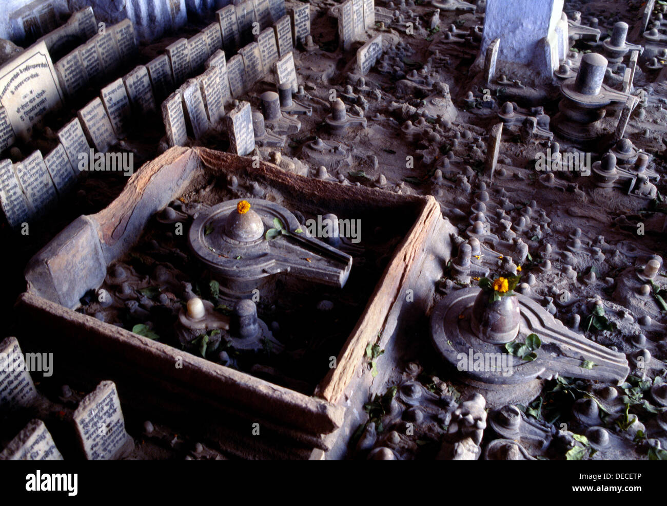 Simbolo fallico simbolo del potere immagini e fotografie stock ad alta ...
