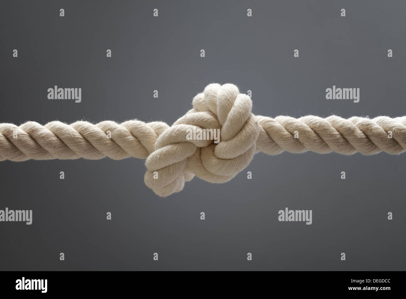 Forma del nodo immagini e fotografie stock ad alta risoluzione - Alamy