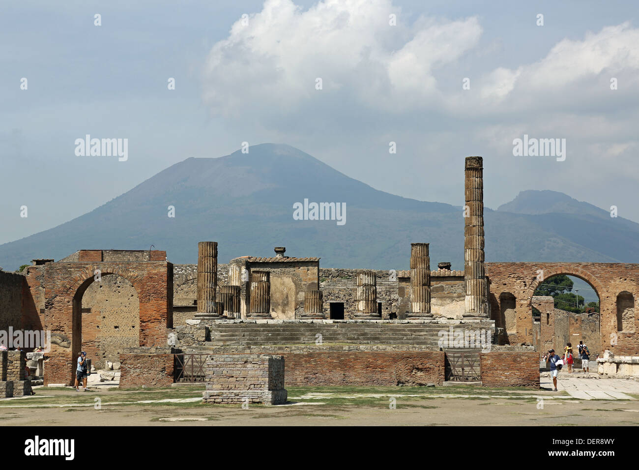 Rovine del vesuvio eruzione di napoli immagini e fotografie stock ad ...