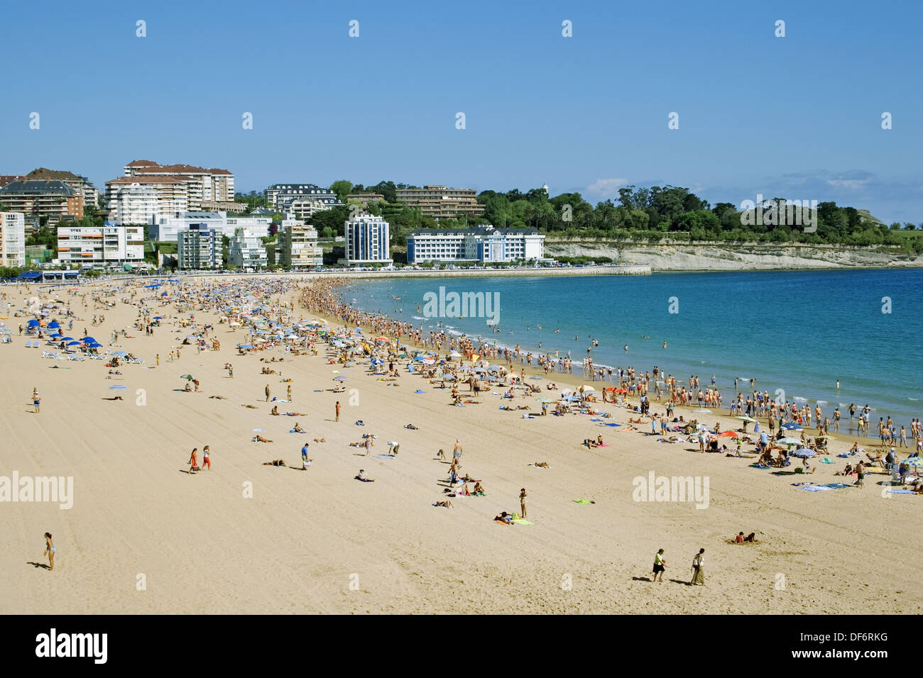 Playa de sardinero immagini e fotografie stock ad alta risoluzione - Alamy