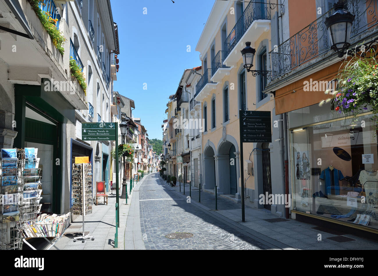 Città di lourdes immagini e fotografie stock ad alta risoluzione - Alamy