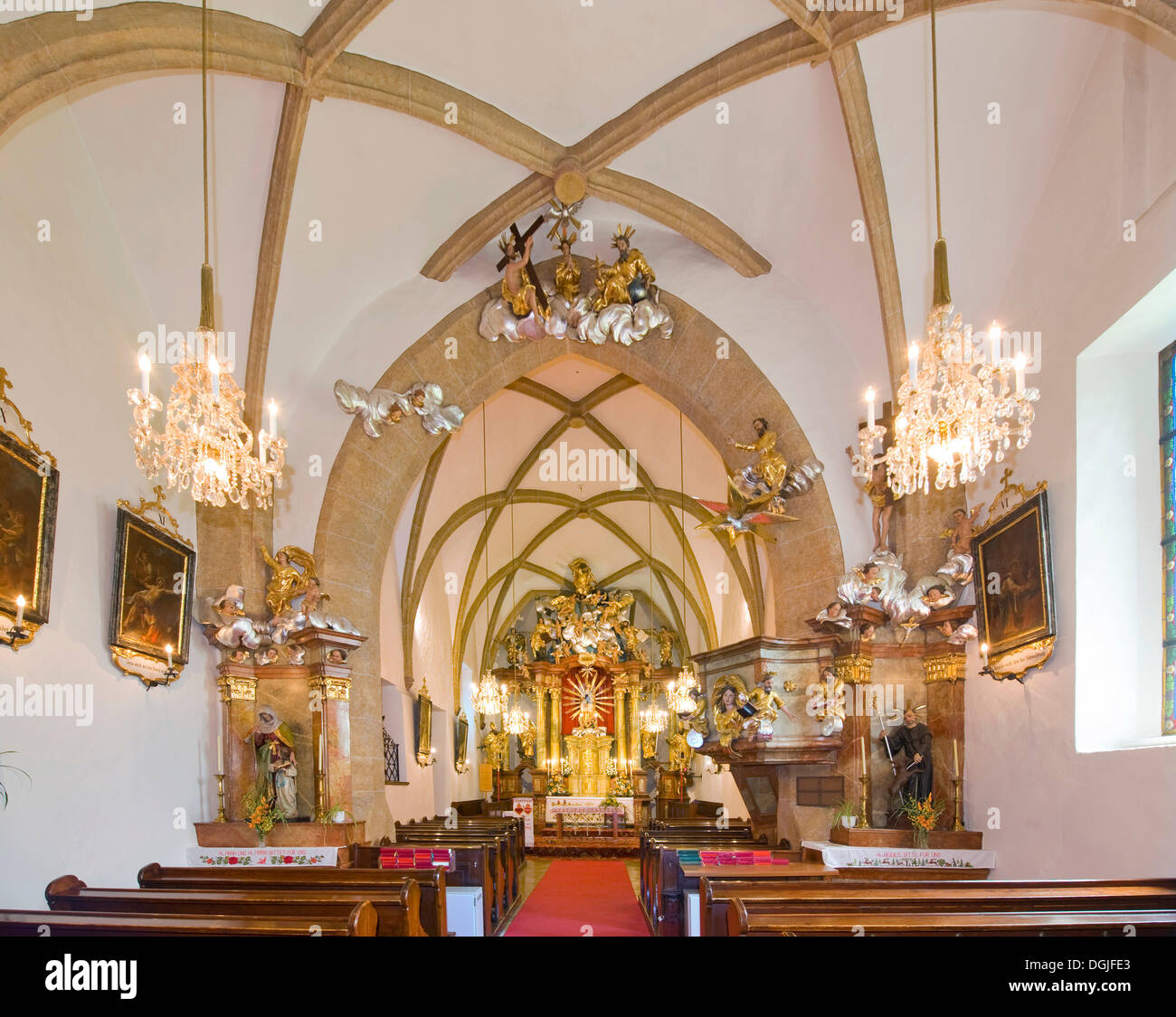 Chiese del primo romanico immagini e fotografie stock ad alta ...